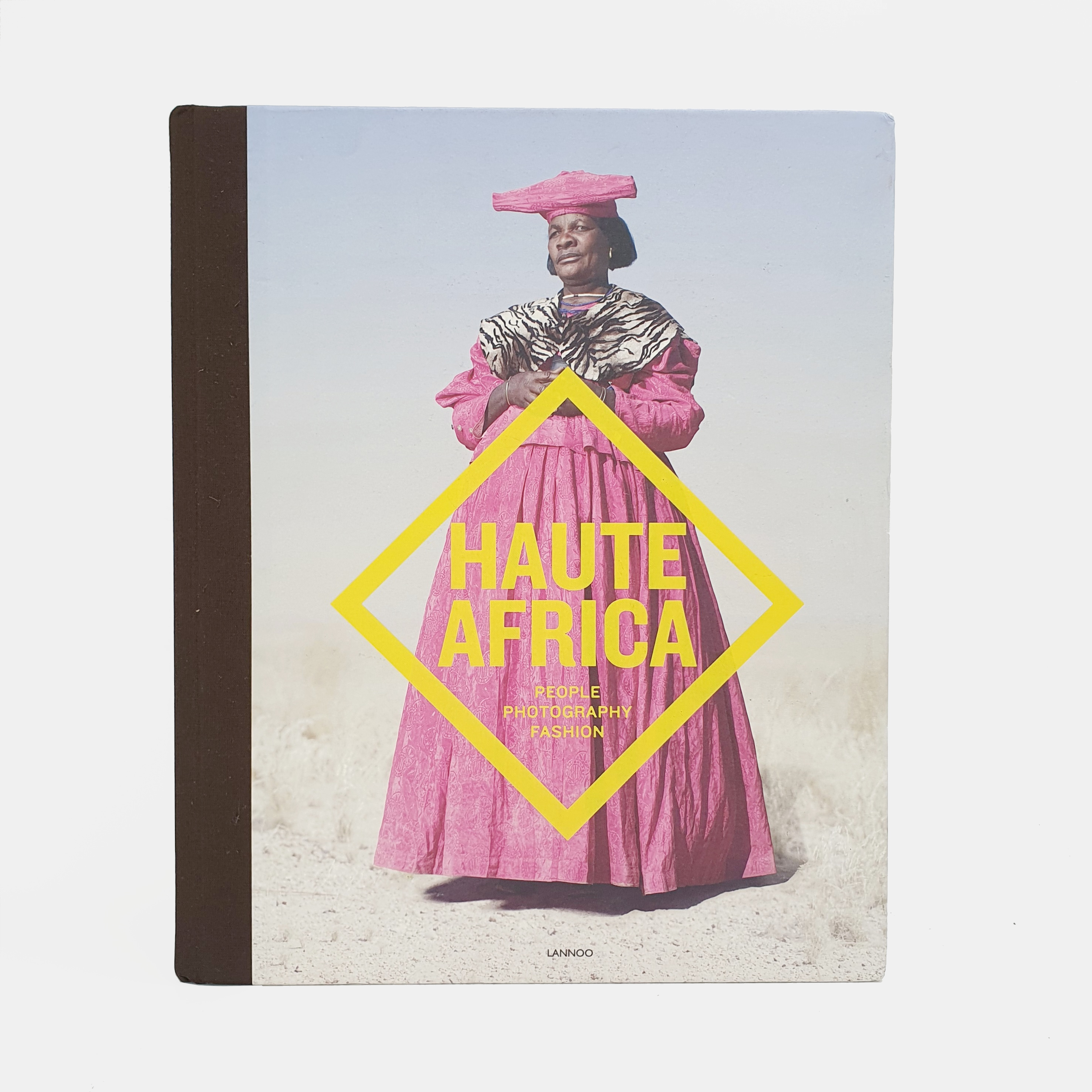Haute Africa. People Photography Fashion | Beaux Books