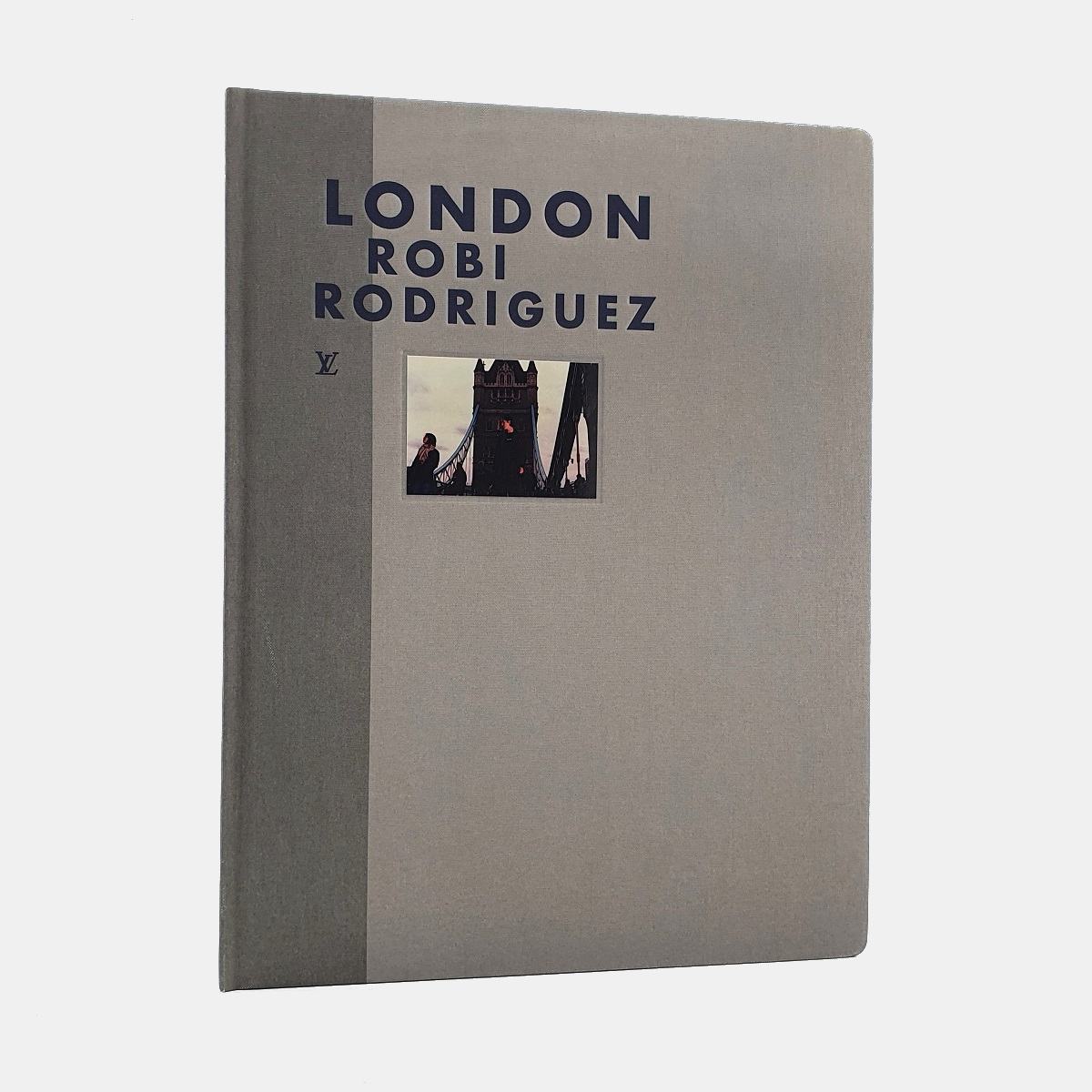 Louis Vuitton Fashion Eye. London. Robi Rodriguez | Beaux Books